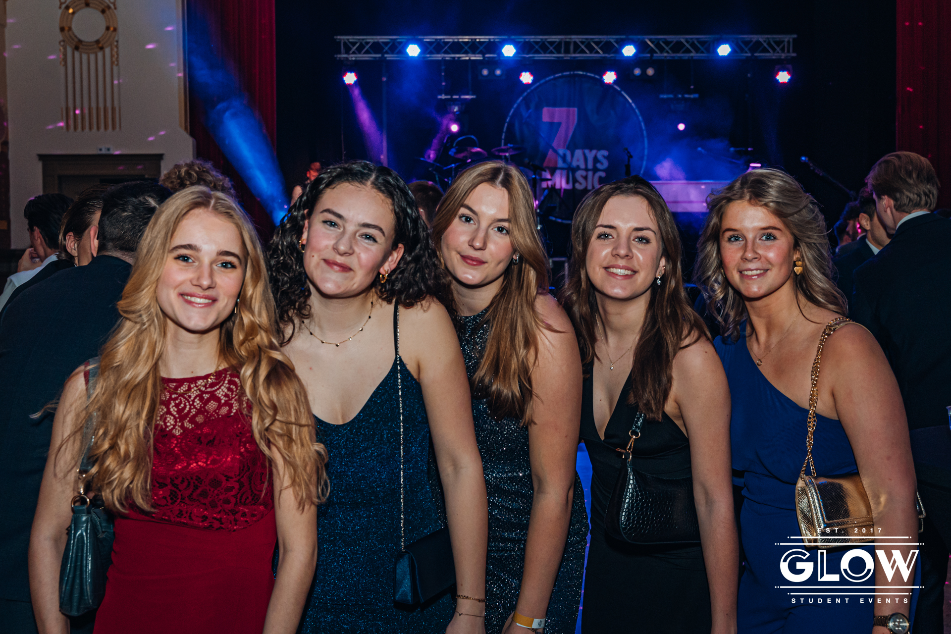 GLOW Student Events - Sfeerfoto's